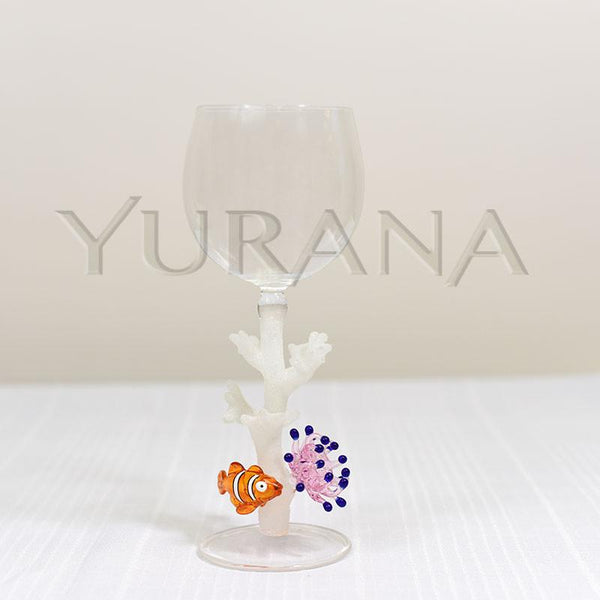 Clown Fish Coral Swim Wine Glass – Yurana Design